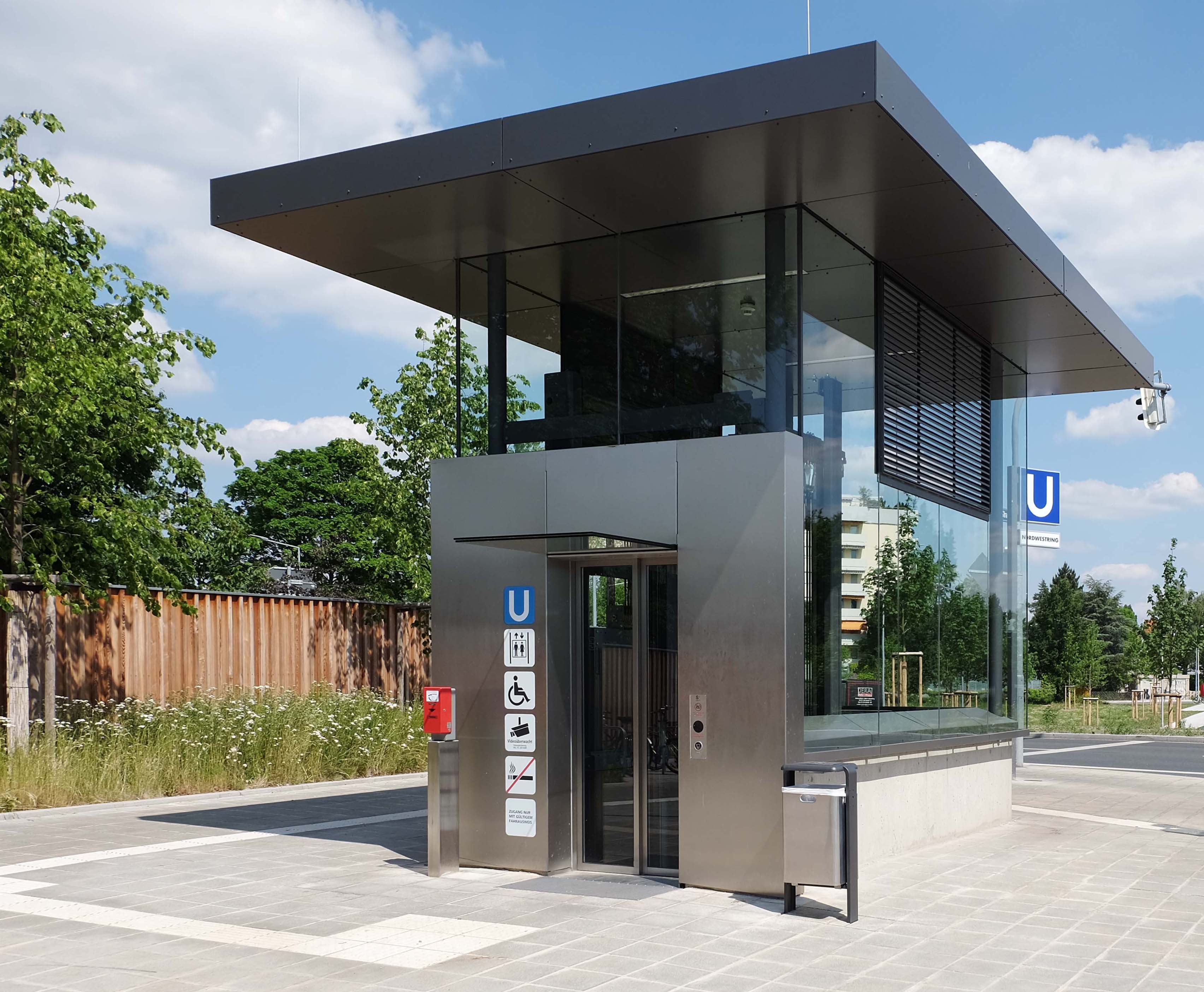 U-Bahnstation Nordwestring - MünchenArchitektur